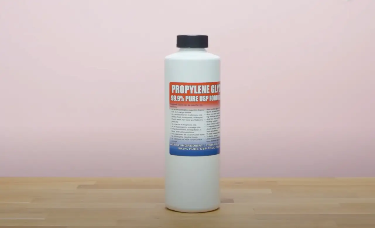 How to Make Vape Juice With Household Items? - VapeProfy