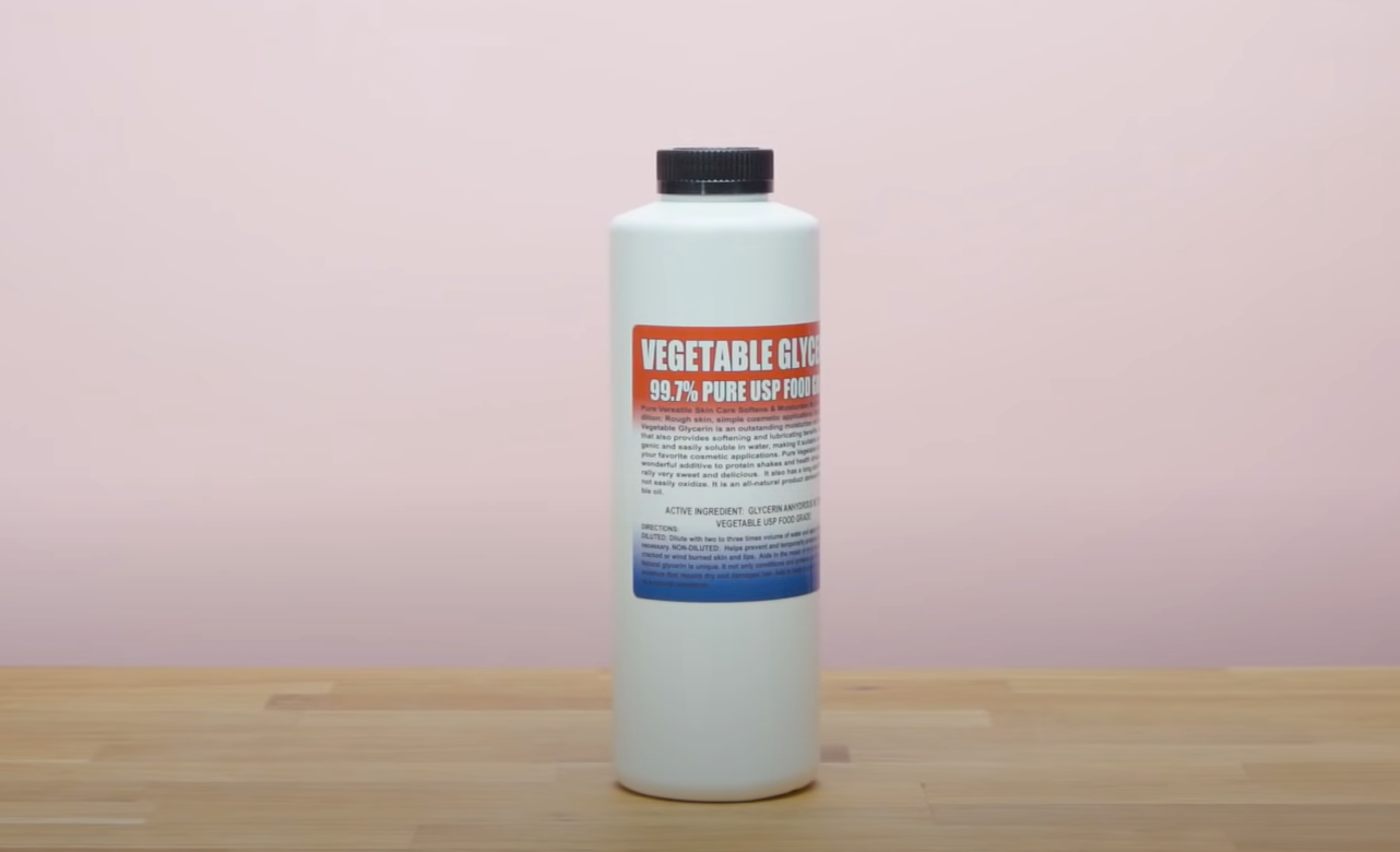 How to Make Vape Juice With Household Items? - VapeProfy